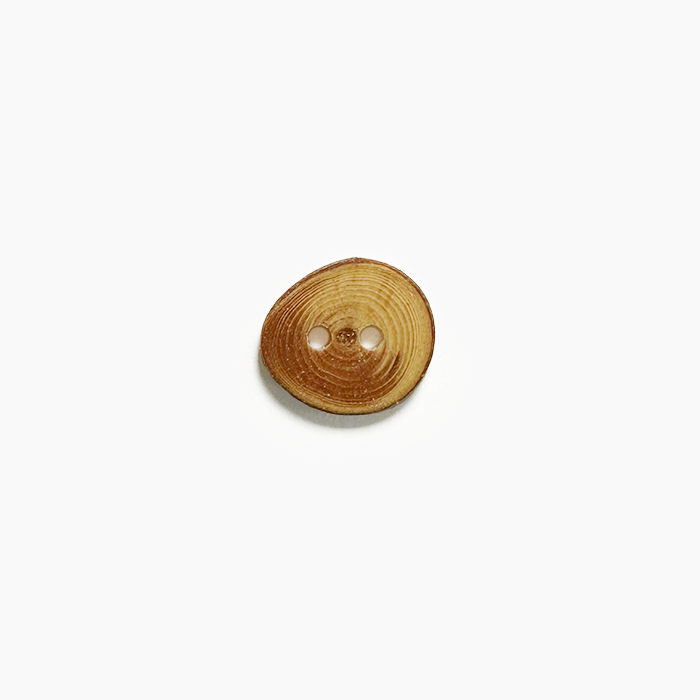 Wood Buttons: Spruce | Favour Valley – The Yarnery